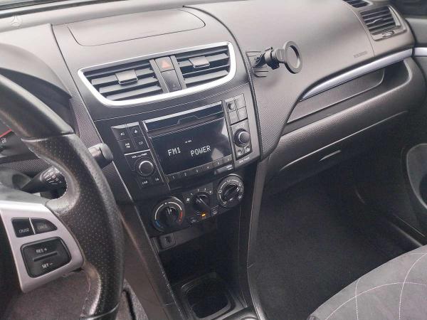 Violet Suzuki Swift 2015 in Marijampole, with an engine capacity of 1.24 L and mileage of 139 thousand km for 5650 €, photo 11 on AUTOMOTO.COM.LV