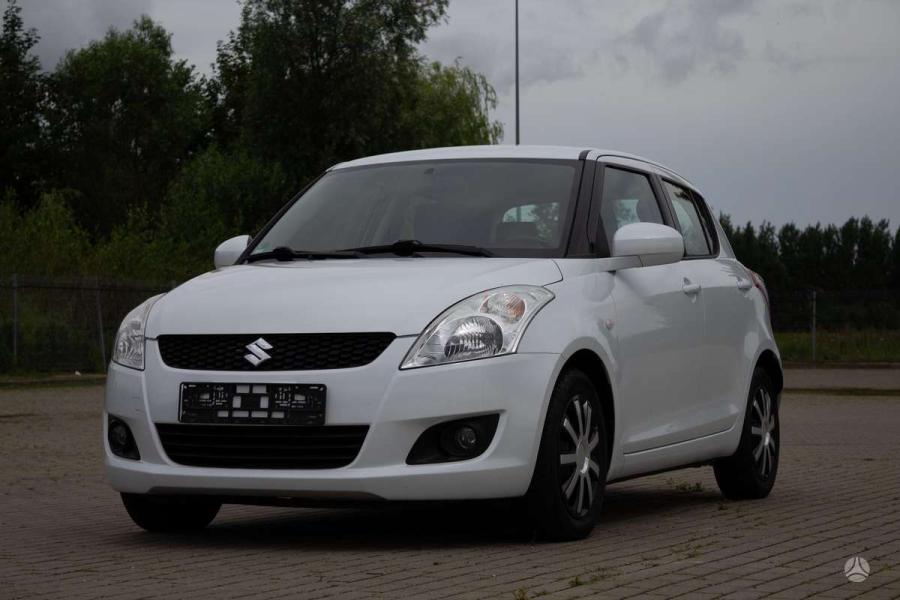 Balts Suzuki Swift 2014 Marijampole, ar dzinēja tilpumu 1.24 L un nobraukumu 112 tūkst. km par 4950 €, foto 3 vietnē AUTOMOTO.COM.LV