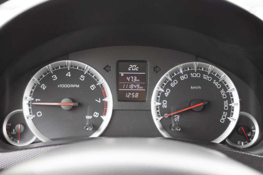 Balts Suzuki Swift 2014 Marijampole, ar dzinēja tilpumu 1.24 L un nobraukumu 112 tūkst. km par 4950 €, foto 18 vietnē AUTOMOTO.COM.LV