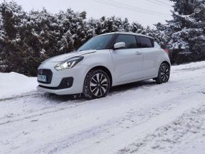White Suzuki Swift 2018 in Kaunas, with an engine capacity of 1.24 L and mileage of 114 thousand km for 4500 €, photo  on AUTOMOTO.COM.LV
