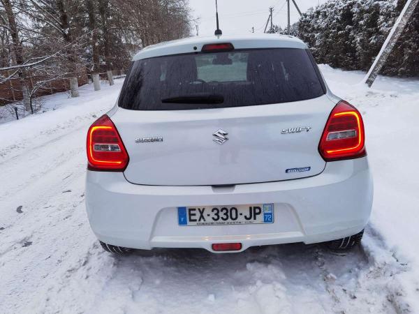 White Suzuki Swift 2018 in Kaunas, with an engine capacity of 1.24 L and mileage of 114 thousand km for 4500 €, photo 4 on AUTOMOTO.COM.LV