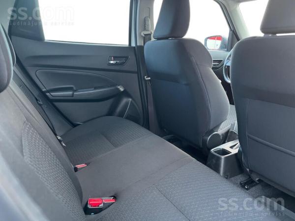 Balts Suzuki Swift 2018 Rīga, ar dzinēja tilpumu 1.20 L un nobraukumu 113 tūkst. km par 9200 €, foto 7 vietnē AUTOMOTO.COM.LV