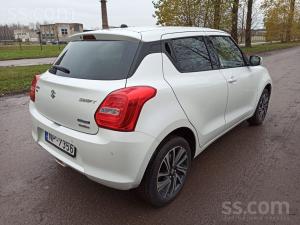 Balts Suzuki Swift 2023 Rīga, ar dzinēja tilpumu 1.20 L un nobraukumu 129 tūkst. km par 9300 €, foto 4 vietnē AUTOMOTO.COM.LV