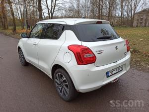 Balts Suzuki Swift 2023 Rīga, ar dzinēja tilpumu 1.20 L un nobraukumu 129 tūkst. km par 9300 €, foto 6 vietnē AUTOMOTO.COM.LV