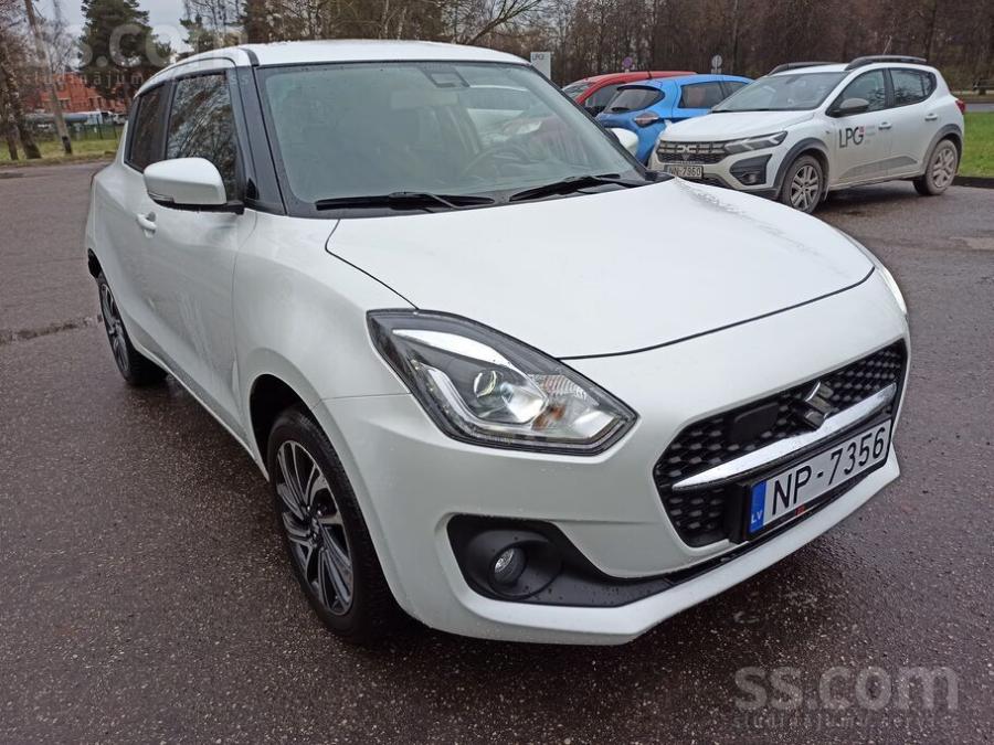 Balts Suzuki Swift 2023 Rīga, ar dzinēja tilpumu 1.20 L un nobraukumu 129 tūkst. km par 9300 €, foto 18 vietnē AUTOMOTO.COM.LV