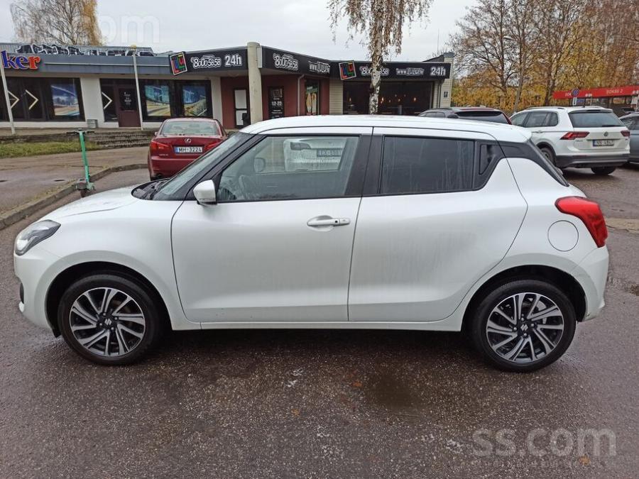 Balts Suzuki Swift 2023 Rīga, ar dzinēja tilpumu 1.20 L un nobraukumu 129 tūkst. km par 9300 €, foto 23 vietnē AUTOMOTO.COM.LV