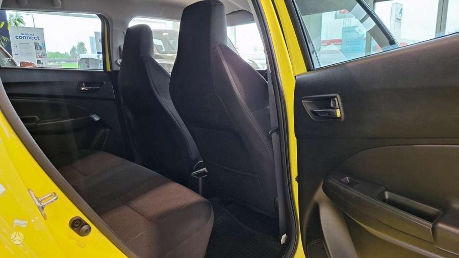 Dzeltens Suzuki Swift 2018 Kauņa, ar dzinēja tilpumu 1.37 L un nobraukumu 97 tūkst. km par 12598 €, foto 10 vietnē AUTOMOTO.COM.LV