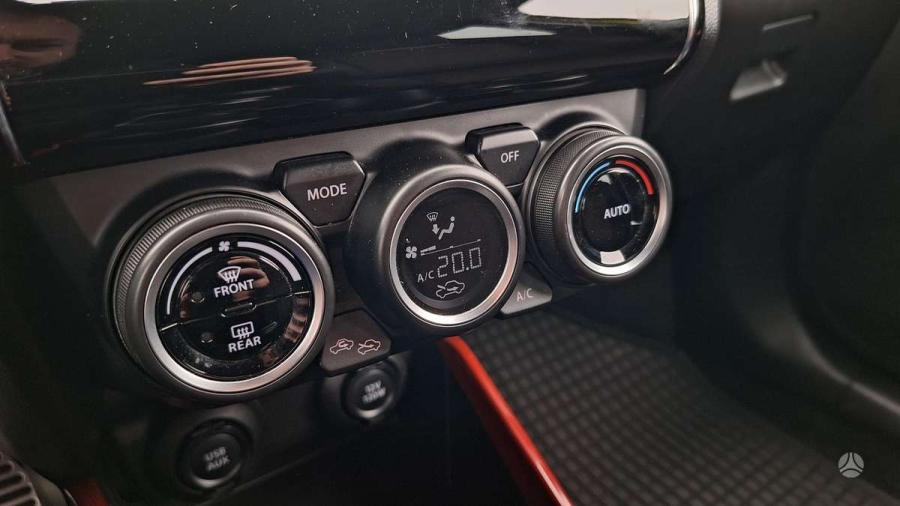 Dzeltens Suzuki Swift 2018 Kauņa, ar dzinēja tilpumu 1.37 L un nobraukumu 97 tūkst. km par 12598 €, foto 23 vietnē AUTOMOTO.COM.LV