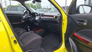 Dzeltens Suzuki Swift 2018 Kauņa, ar dzinēja tilpumu 1.37 L un nobraukumu 97 tūkst. km par 12598 €, foto 29 vietnē AUTOMOTO.COM.LV