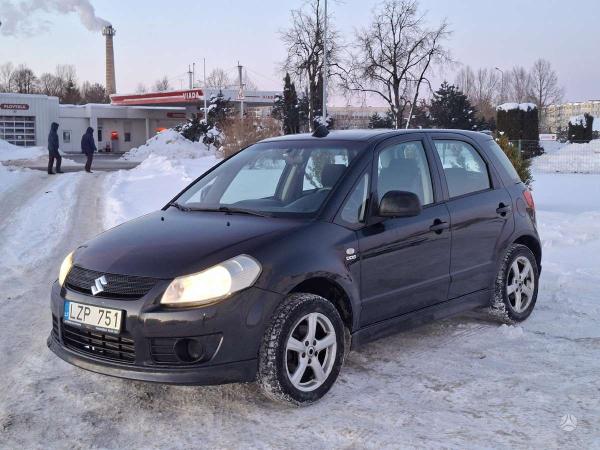 Melns Suzuki SX4 2007 Plungė, ar dzinēja tilpumu 1.91 L un nobraukumu 238 tūkst. km par 1450 €, foto 1 vietnē AUTOMOTO.COM.LV