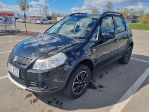 Black Suzuki SX4 2007 in Panevezys, with an engine capacity of 1.59 L and mileage of 143 thousand km for 2100 €, photo 3 on AUTOMOTO.COM.LV