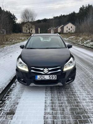 Melns Suzuki SX4 2016 Viļņa, ar dzinēja tilpumu 1.59 L un nobraukumu 80 tūkst. km par 8600 €, foto 8 vietnē AUTOMOTO.COM.LV