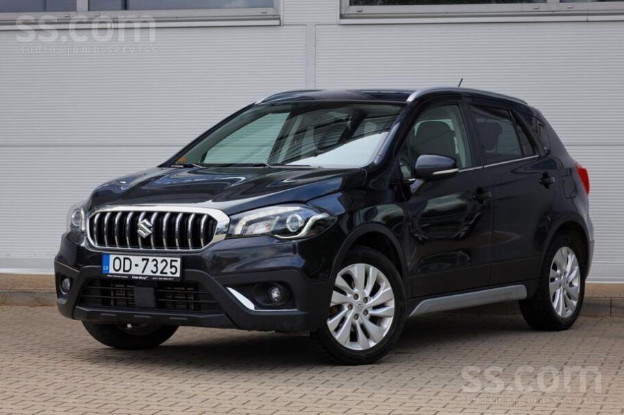 Black Suzuki SX4 2018 in Riga, with an engine capacity of 1.00 L and mileage of 0 thousand km for 7995 €, photo 1 on AUTOMOTO.COM.LV