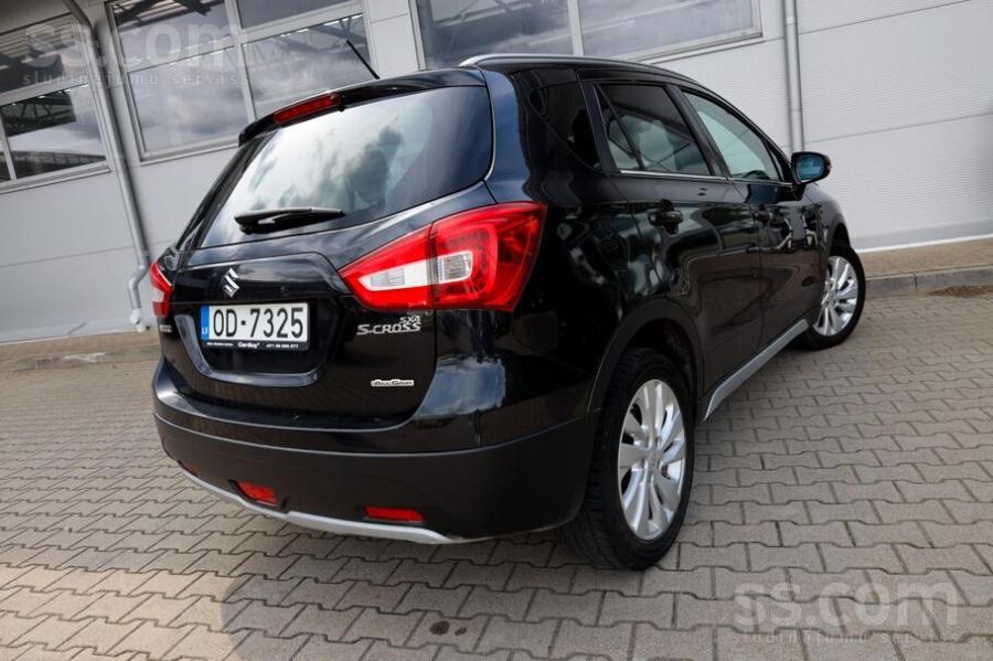 Black Suzuki SX4 2018 in Riga, with an engine capacity of 1.00 L and mileage of 0 thousand km for 7995 €, photo 6 on AUTOMOTO.COM.LV