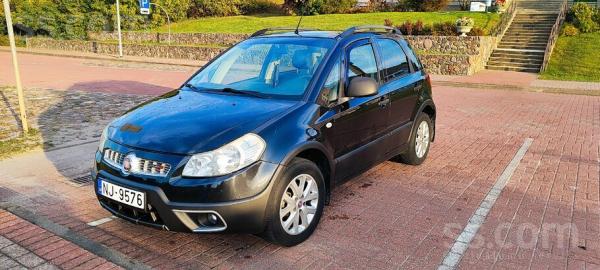 Melns Suzuki SX4 2009 Krāslava, ar dzinēja tilpumu 2.00 L un nobraukumu 181 tūkst. km par 4250 €, foto 2 vietnē AUTOMOTO.COM.LV