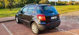 Black Suzuki SX4 2009 in Kraslava, with an engine capacity of 2.00 L and mileage of 181 thousand km for 4250 €, photo 3 on AUTOMOTO.COM.LV