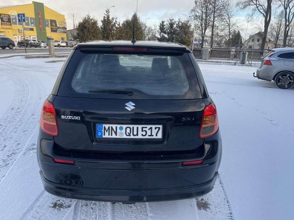 Melns Suzuki SX4 2010 Tauragė, ar dzinēja tilpumu 1.59 L un nobraukumu 194 tūkst. km par 2500 €, foto 8 vietnē AUTOMOTO.COM.LV