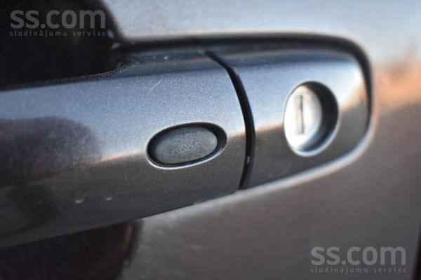 Black Suzuki SX4 2012 in Talsi, with an engine capacity of 2.00 L and mileage of 170 thousand km for 6200 €, photo 10 on AUTOMOTO.COM.LV