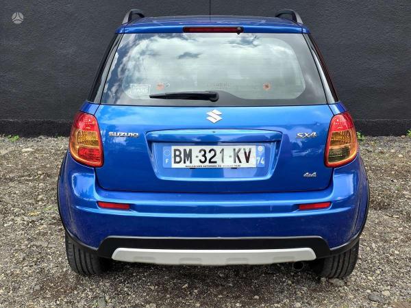 Blue Suzuki SX4 2011 in Siauliai, with an engine capacity of 1.96 L and mileage of 165 thousand km for 3200 €, photo 6 on AUTOMOTO.COM.LV