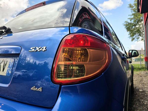 Blue Suzuki SX4 2011 in Siauliai, with an engine capacity of 1.96 L and mileage of 165 thousand km for 3200 €, photo 10 on AUTOMOTO.COM.LV