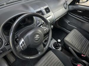 Blue Suzuki SX4 2011 in Siauliai, with an engine capacity of 1.96 L and mileage of 165 thousand km for 3200 €, photo 16 on AUTOMOTO.COM.LV