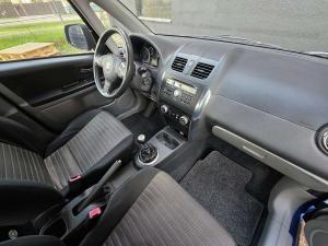 Blue Suzuki SX4 2011 in Siauliai, with an engine capacity of 1.96 L and mileage of 165 thousand km for 3200 €, photo 18 on AUTOMOTO.COM.LV