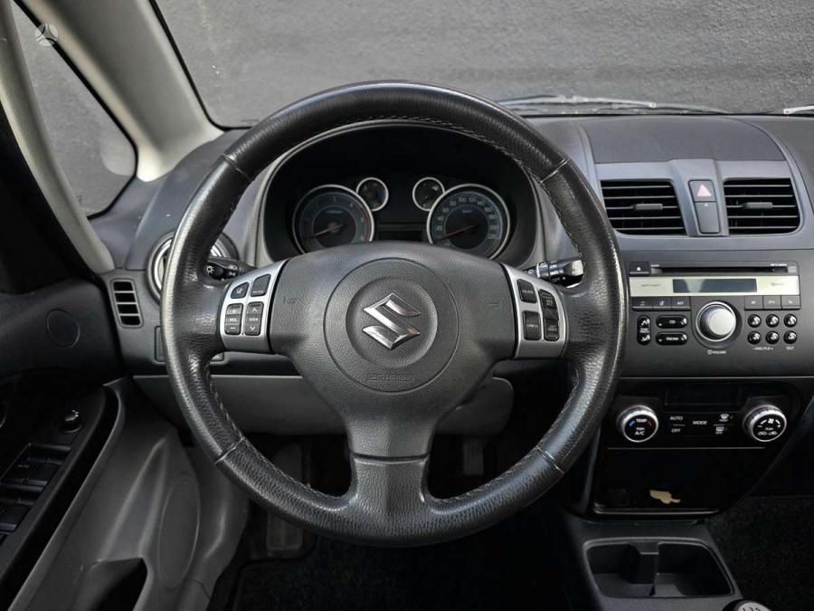 Blue Suzuki SX4 2011 in Siauliai, with an engine capacity of 1.96 L and mileage of 165 thousand km for 3200 €, photo 25 on AUTOMOTO.COM.LV