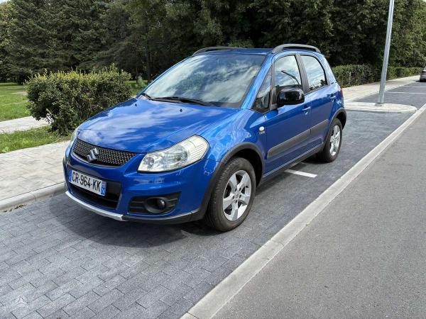 Blue Suzuki SX4 2013 in Panevezys, with an engine capacity of 1.96 L and mileage of 180 thousand km for 5100 €, photo 1 on AUTOMOTO.COM.LV