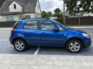 Blue Suzuki SX4 2013 in Panevezys, with an engine capacity of 1.96 L and mileage of 180 thousand km for 5100 €, photo 7 on AUTOMOTO.COM.LV