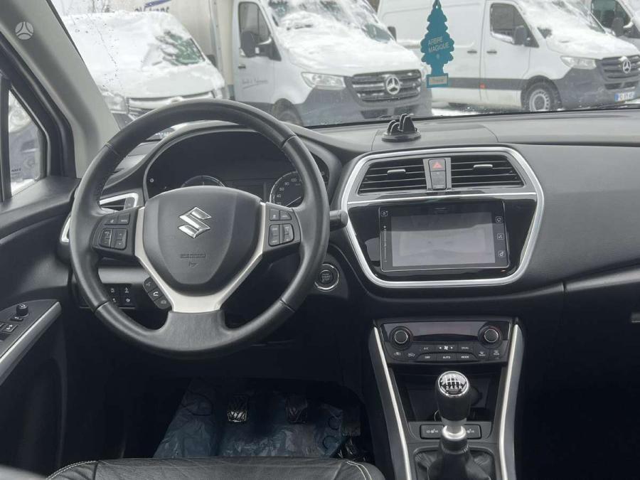 Zils Suzuki SX4 2016 Tauragė, ar dzinēja tilpumu 1.60 L un nobraukumu 202 tūkst. km par 7900 €, foto 17 vietnē AUTOMOTO.COM.LV
