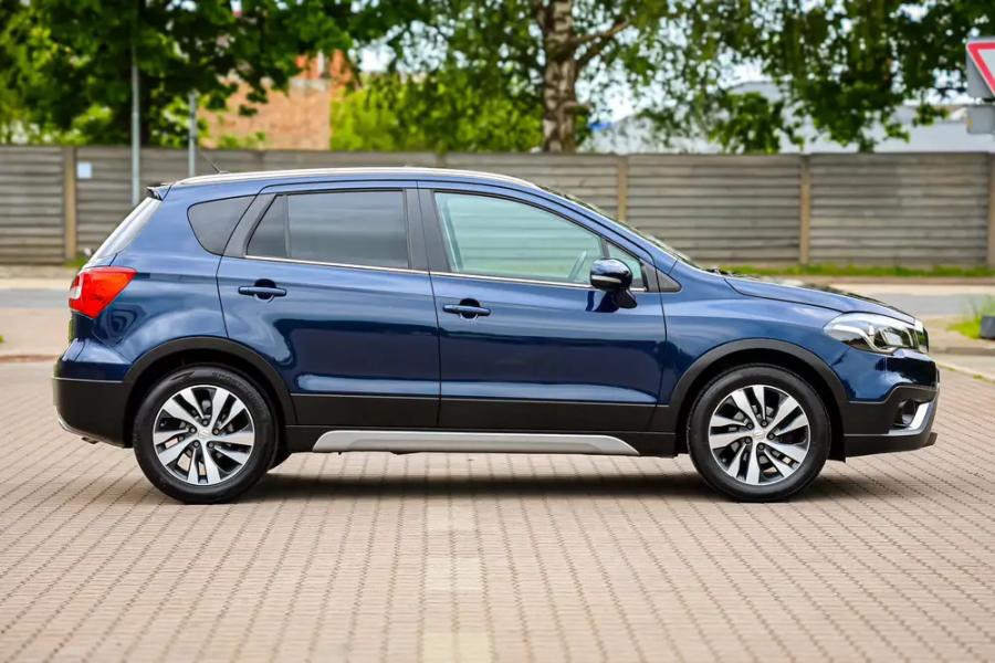 Zils Suzuki SX4 2018 Jelgava, ar dzinēja tilpumu 1.40 L un nobraukumu 0 tūkst. km par 9990 €, foto 5 vietnē AUTOMOTO.COM.LV