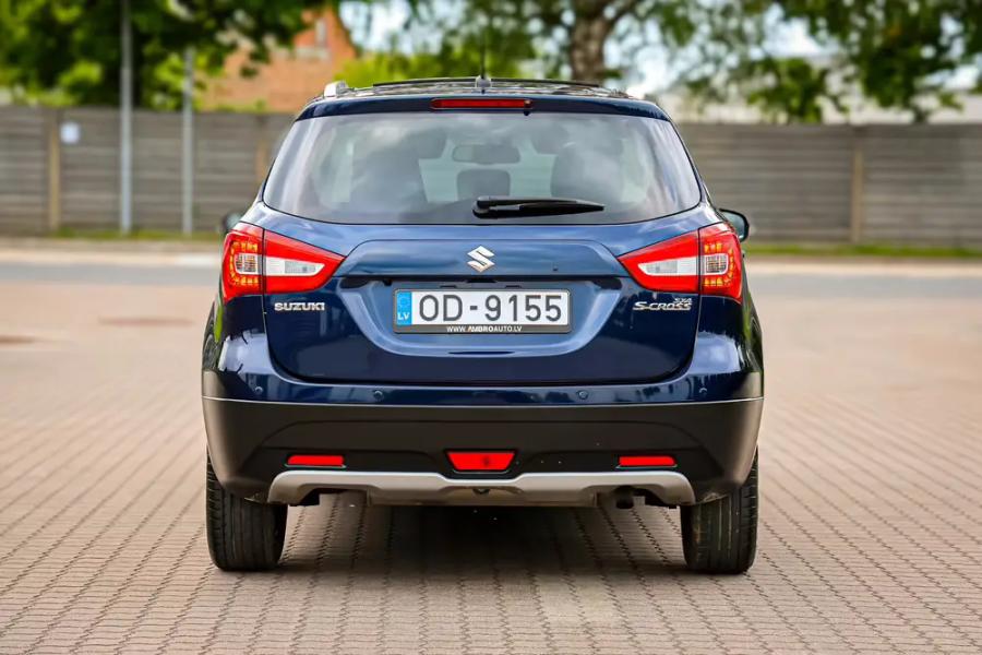 Zils Suzuki SX4 2018 Jelgava, ar dzinēja tilpumu 1.40 L un nobraukumu 0 tūkst. km par 9990 €, foto 7 vietnē AUTOMOTO.COM.LV