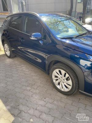 Zils Suzuki SX4 2022 Viļņa, ar dzinēja tilpumu 1.40 L un nobraukumu 62 tūkst. km par 19500 €, foto 25 vietnē AUTOMOTO.COM.LV