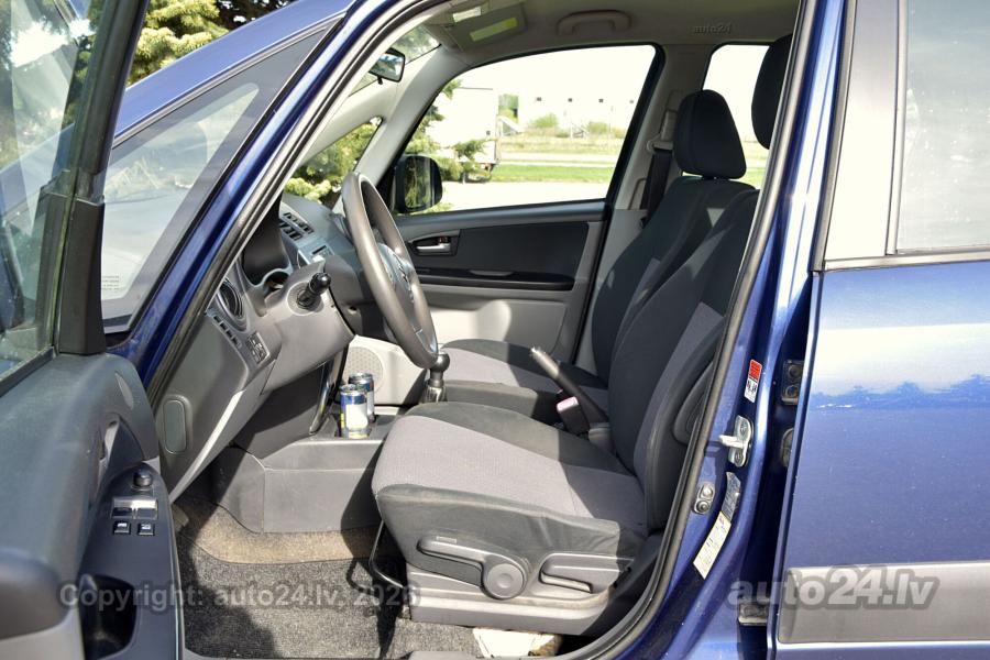 Zils Suzuki SX4 2007 Tartu, ar dzinēja tilpumu 1.60 L un nobraukumu 214 tūkst. km par 2999 €, foto 11 vietnē AUTOMOTO.COM.LV