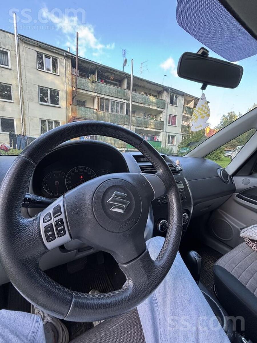 Zils Suzuki SX4 2008 Limbaži, ar dzinēja tilpumu 1.60 L un nobraukumu 247 tūkst. km par 2000 €, foto 6 vietnē AUTOMOTO.COM.LV