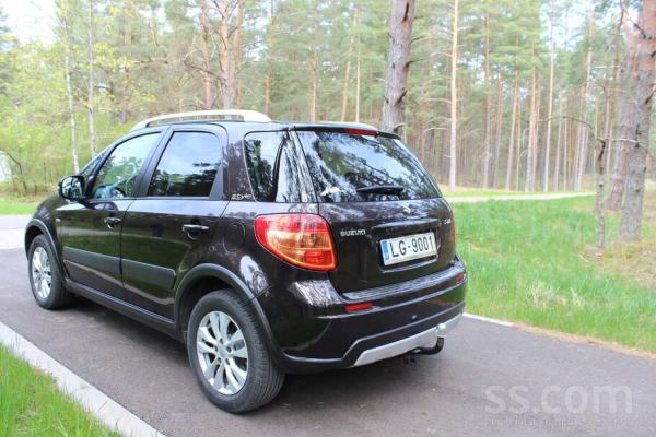 Brūns Suzuki SX4 2013 Rīga, ar dzinēja tilpumu 2.00 L un nobraukumu 225 tūkst. km par 5350 €, foto 4 vietnē AUTOMOTO.COM.LV