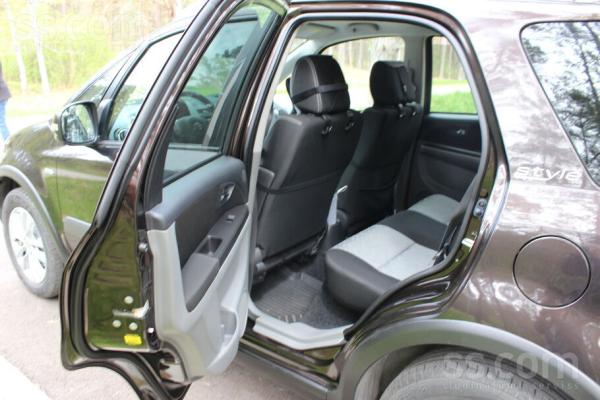 Brown Suzuki SX4 2013 in Riga, with an engine capacity of 2.00 L and mileage of 225 thousand km for 5350 €, photo 10 on AUTOMOTO.COM.LV