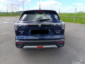 Suzuki SX4 2022 in Vilnius, with an engine capacity of 1.37 L and mileage of 64 thousand km for 18500 €, photo 5 on AUTOMOTO.COM.LV