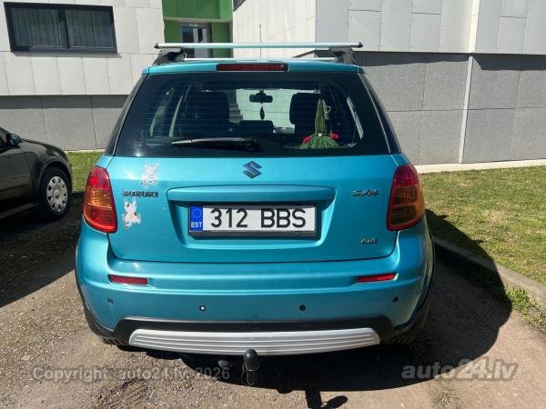 Green Suzuki SX4 2008 in Keila, with an engine capacity of 1.60 L and mileage of 159 thousand km for 3750 €, photo 3 on AUTOMOTO.COM.LV