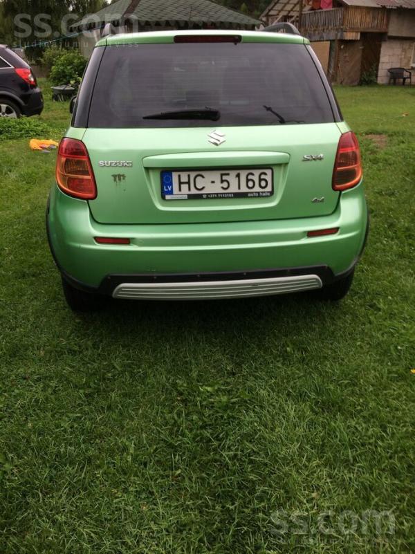 Green Suzuki SX4 2008 in Kuldiga, with an engine capacity of 1.60 L and mileage of 287 thousand km for 1700 €, photo 2 on AUTOMOTO.COM.LV