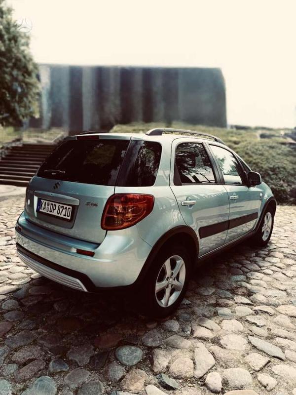 Zaļš Suzuki SX4 2008 Utena, ar dzinēja tilpumu 1.87 L un nobraukumu 298 tūkst. km par 3950 €, foto 5 vietnē AUTOMOTO.COM.LV