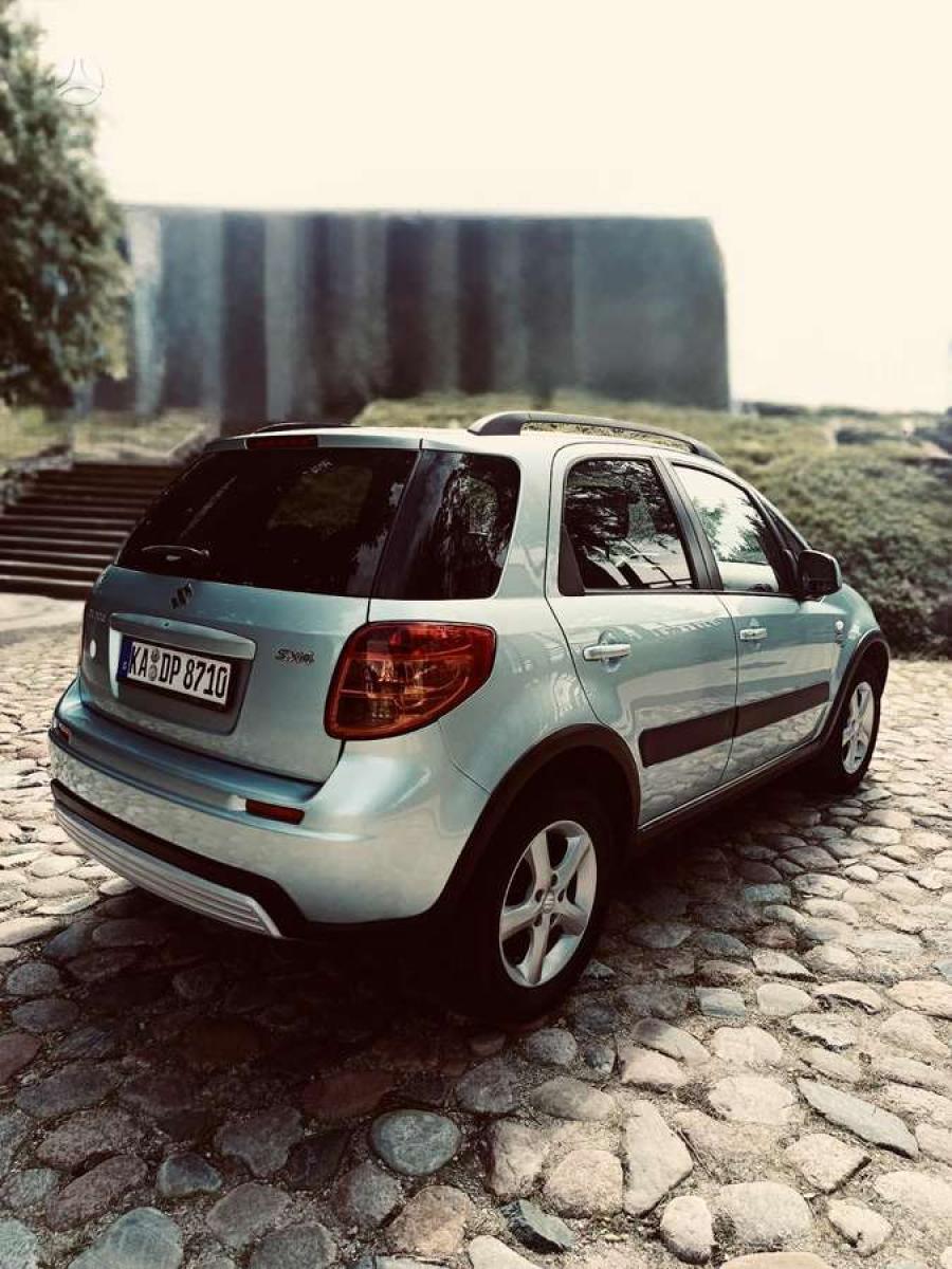 Zaļš Suzuki SX4 2008 Utena, ar dzinēja tilpumu 1.87 L un nobraukumu 298 tūkst. km par 3950 €, foto 6 vietnē AUTOMOTO.COM.LV