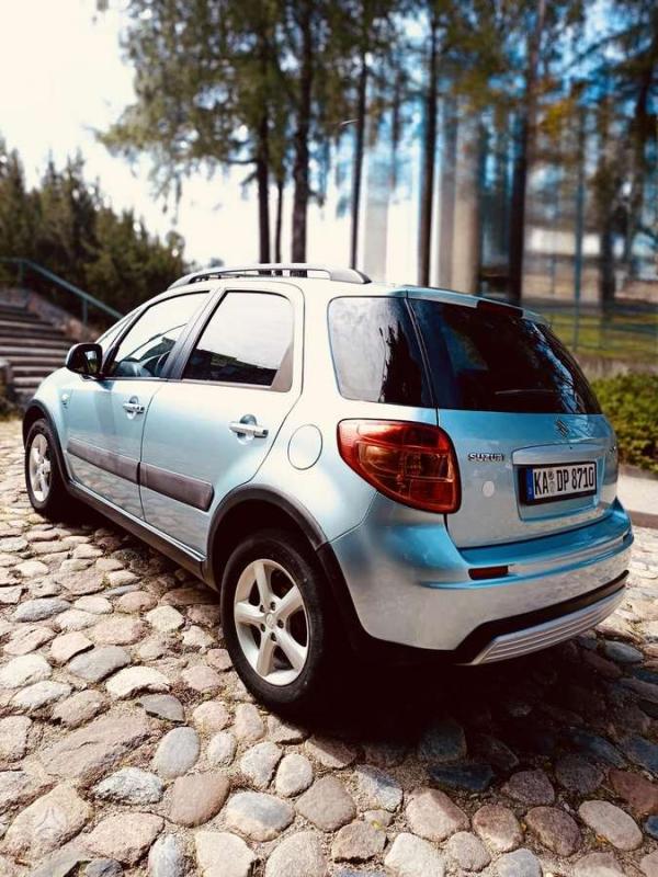 Zaļš Suzuki SX4 2008 Utena, ar dzinēja tilpumu 1.87 L un nobraukumu 298 tūkst. km par 3950 €, foto 7 vietnē AUTOMOTO.COM.LV