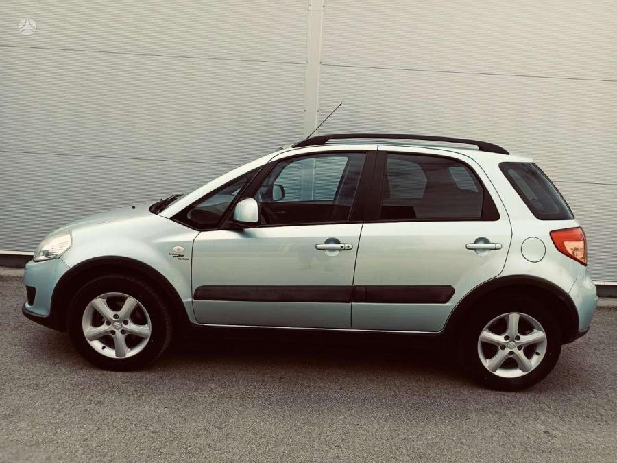 Zaļš Suzuki SX4 2008 Utena, ar dzinēja tilpumu 1.87 L un nobraukumu 298 tūkst. km par 3950 €, foto 26 vietnē AUTOMOTO.COM.LV