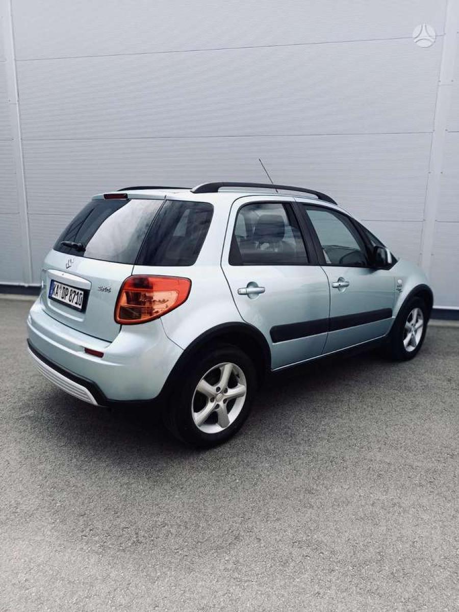 Zaļš Suzuki SX4 2008 Utena, ar dzinēja tilpumu 1.87 L un nobraukumu 298 tūkst. km par 3950 €, foto 32 vietnē AUTOMOTO.COM.LV