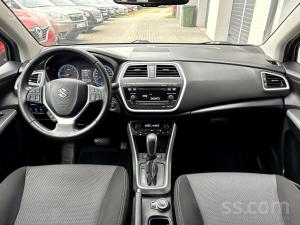 Green Suzuki SX4 2014 in Riga, with an engine capacity of 1.60 L and mileage of 229 thousand km for 8800 €, photo 14 on AUTOMOTO.COM.LV