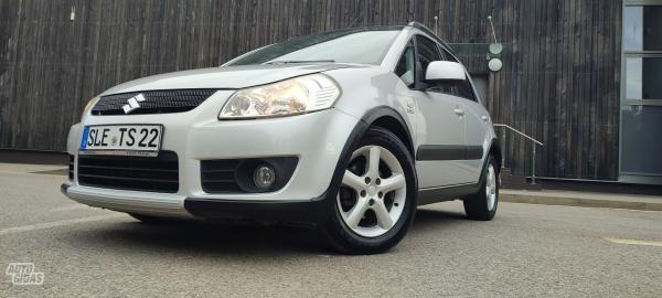 Grey Suzuki SX4 2008 in Utena, with an engine capacity of 1.90 L and mileage of 193 thousand km for 1950 €, photo 3 on AUTOMOTO.COM.LV