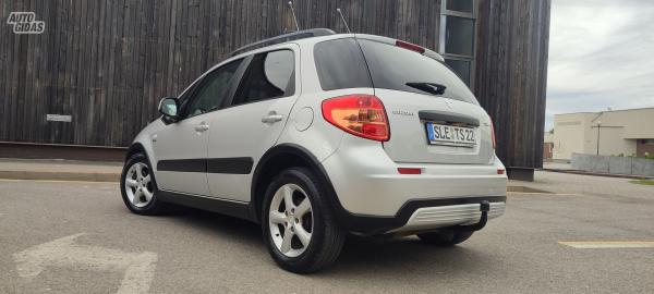 Grey Suzuki SX4 2008 in Utena, with an engine capacity of 1.90 L and mileage of 193 thousand km for 1950 €, photo 5 on AUTOMOTO.COM.LV