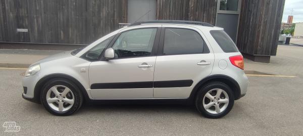 Grey Suzuki SX4 2008 in Utena, with an engine capacity of 1.90 L and mileage of 193 thousand km for 1950 €, photo 7 on AUTOMOTO.COM.LV