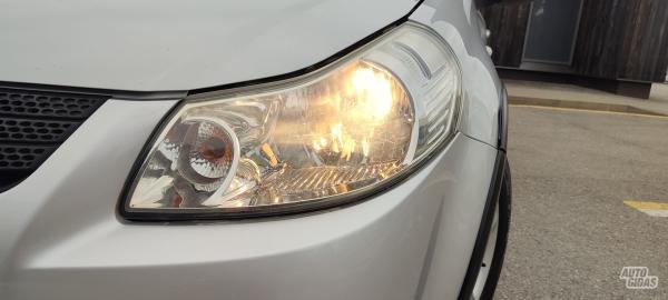 Grey Suzuki SX4 2008 in Utena, with an engine capacity of 1.90 L and mileage of 193 thousand km for 1950 €, photo 8 on AUTOMOTO.COM.LV